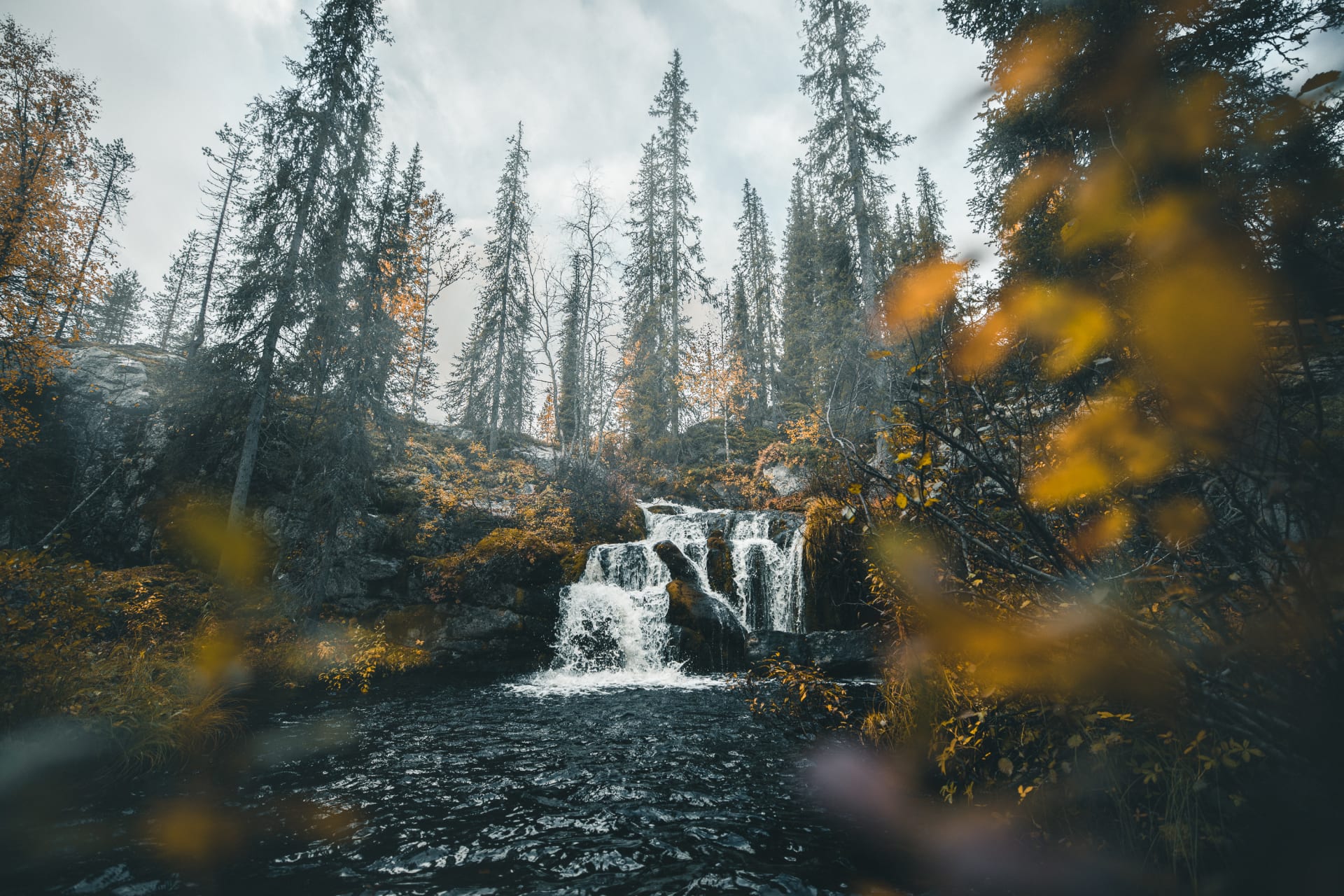 Kullaoja waterfall | Visit Finland