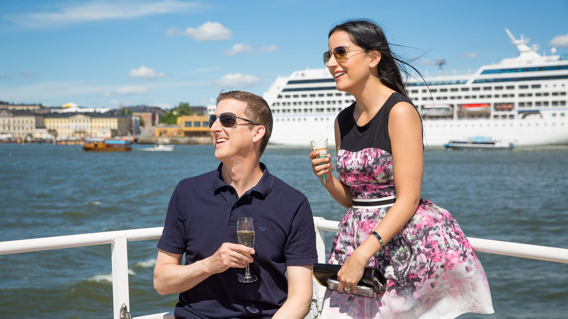 Midsummer Cruises in Helsinki archipelago | Visit Finland