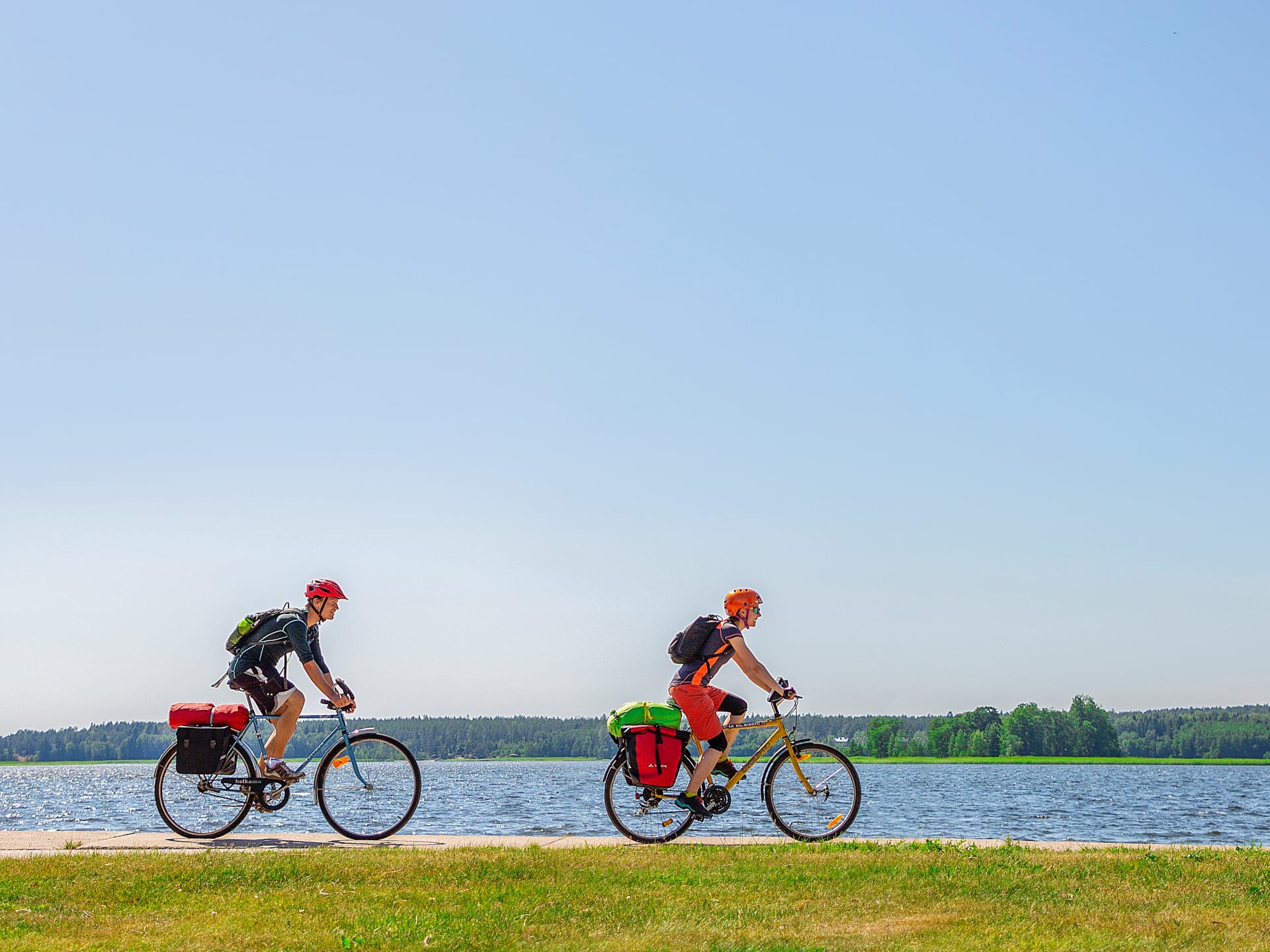 Bicycle along the Coastal Route | Visit Finland