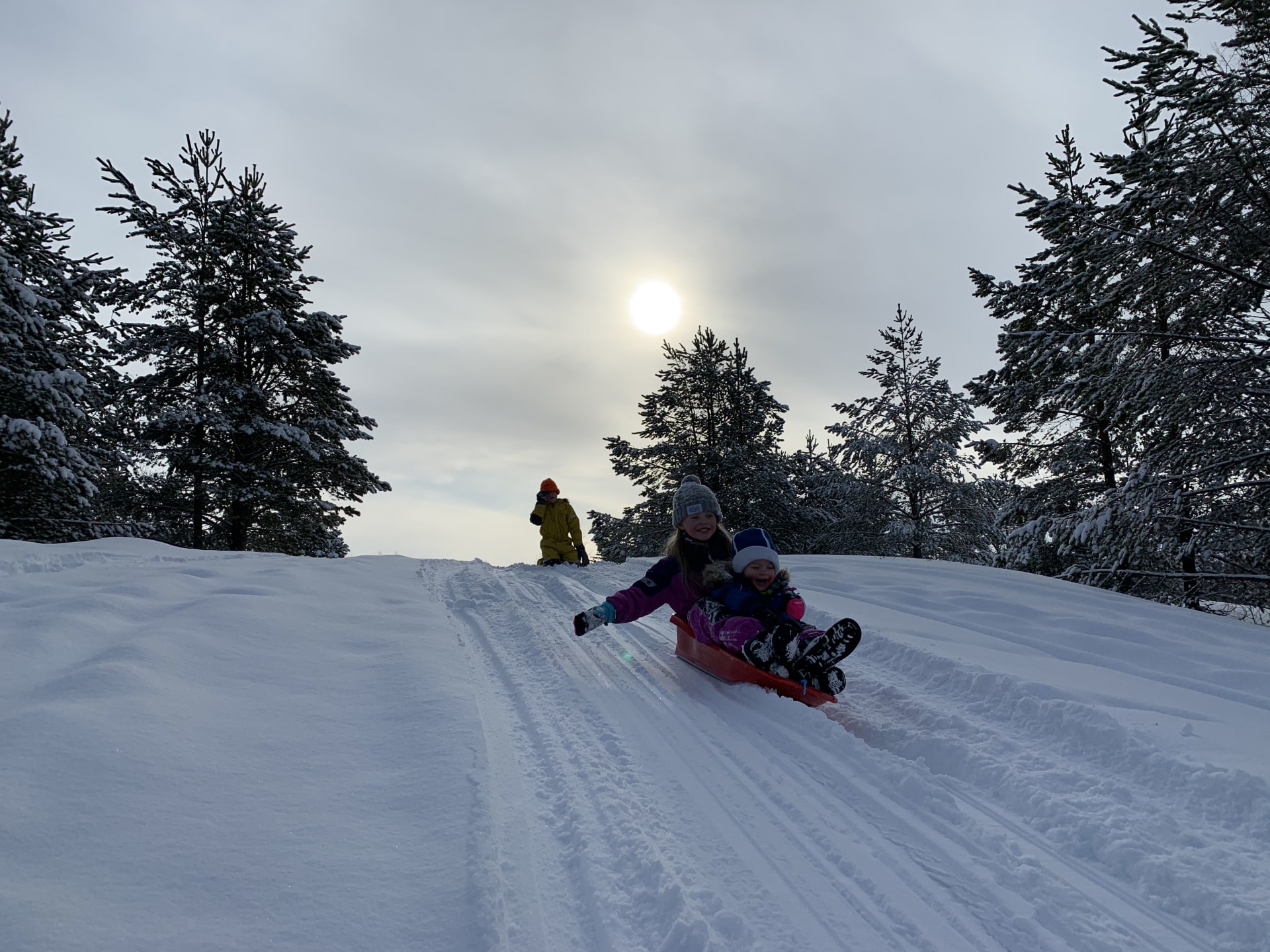 Winter fun with toboggan slide - experience in Tornio | Visit Finland