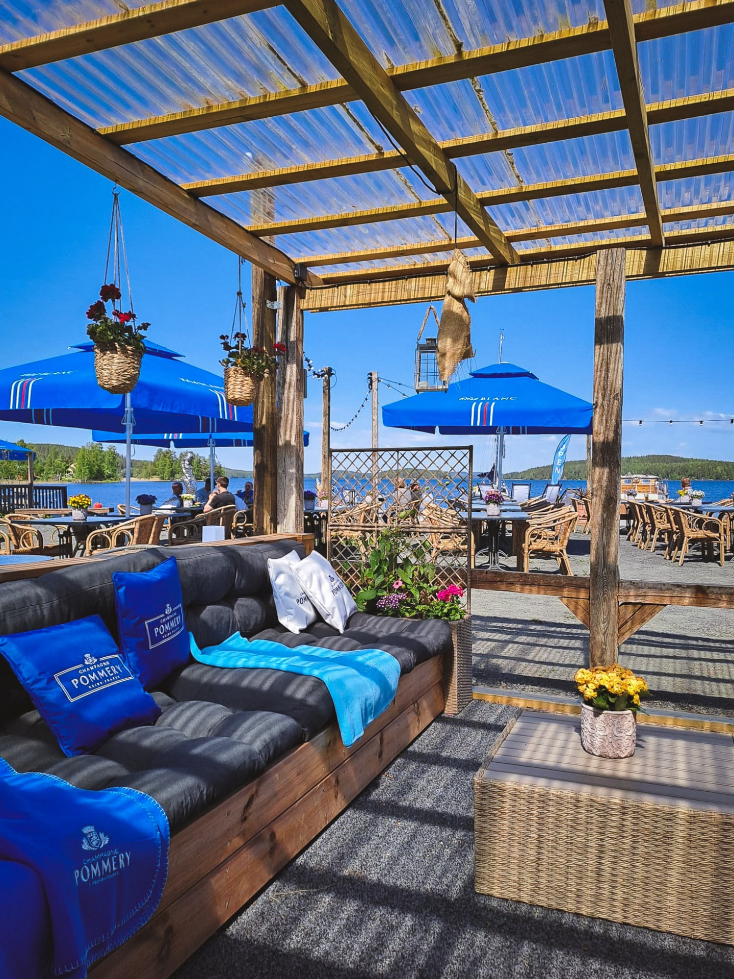 Juurikkasaari Summer Terrace and Lakeside Grill | Visit Finland