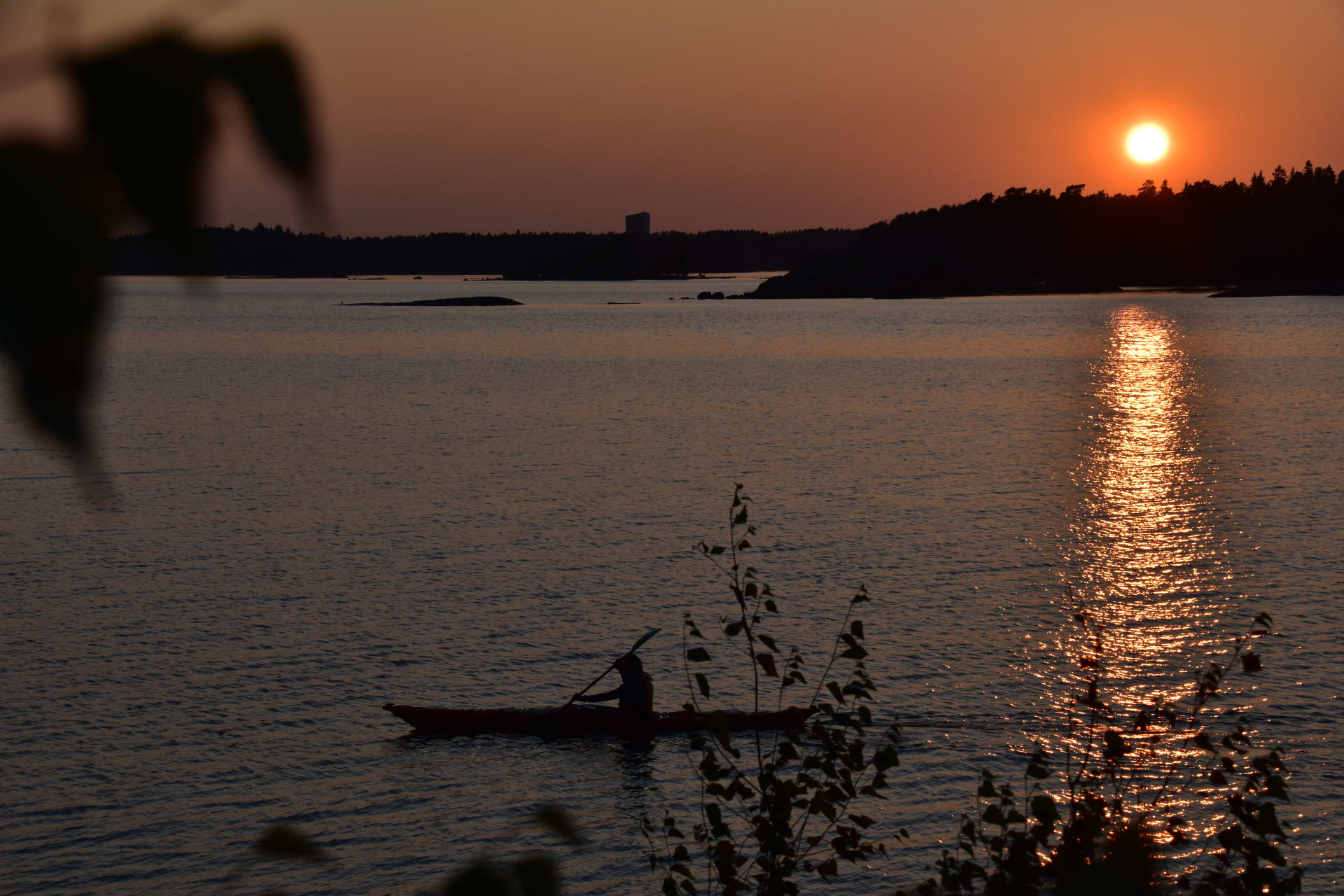 Urban Sunset Kayaking Tour in Mustikkamaa, Helsinki | Visit Finland