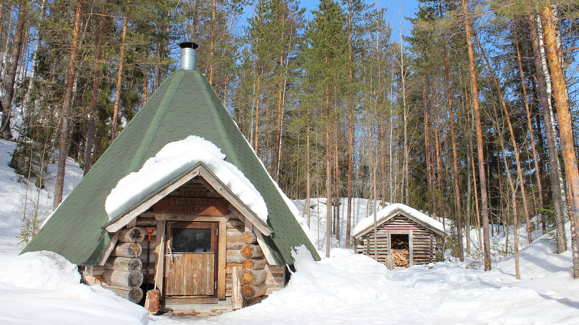 Sammalinen goahti in Mäntyharju | Visit Finland